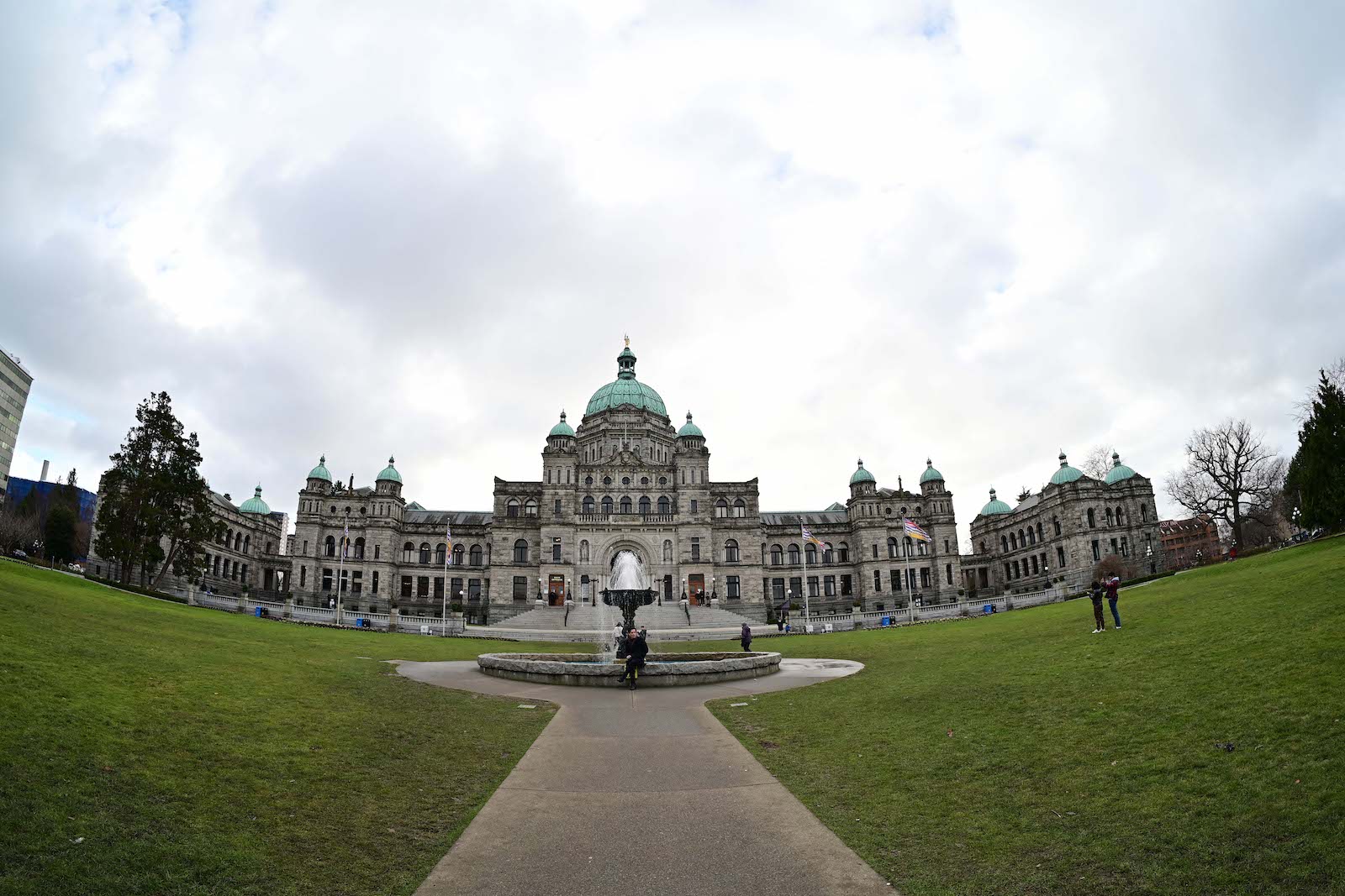Iconic Victoria BC with the TTArtisan 11mm f/2.8 manual fisheye lens ...
